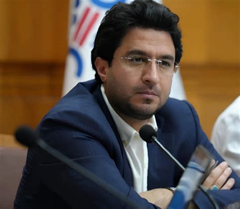 پتروچی پتروشیمی خارک به یک خارکی سپرده شد