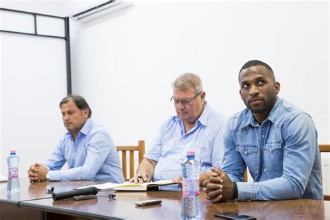 Dănuț Perjă Noul Team Manager Al Fc Hermannstadt Nimeni Nu Este De