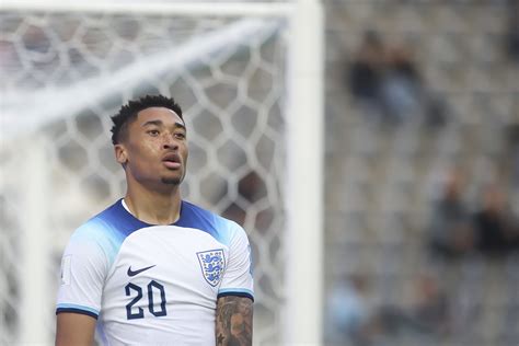 Everton Set To Launch Bid For Blades Ace Daniel Jebbison