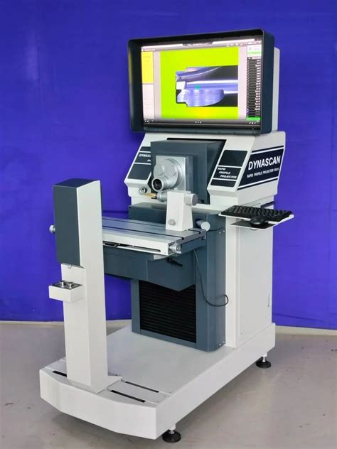Dynascan Stainless Steel Digital Optical Comparator For Measuring At