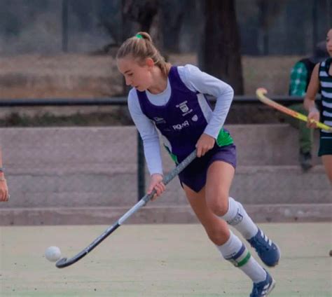 Mía Fernández López Convocada A La Selección Argentina De Hockey