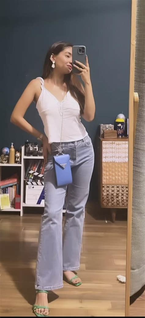 Anushka Sen 🥵🥵 And Her Big Ass R Anushkasen 69