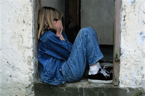 Avoidant Vs Insecure Attachment Styles Kamini Wood