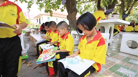 โรงเรียนสีเขียว โรงเรียนวัดโบสถ์ อินทร์บุรี Youtube