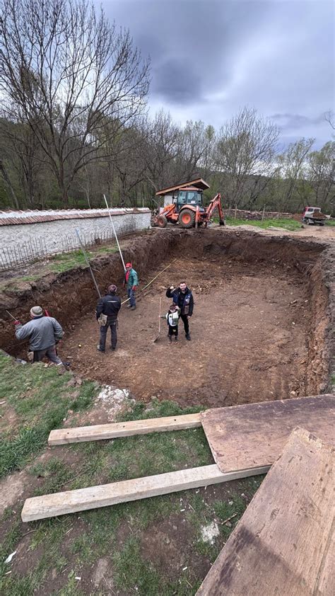 Разбира се че и този проект създавам с най важния човек в моя живот Синът ми Днес изкопахме