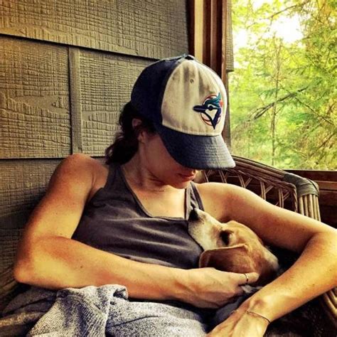 Meghan Markle S Deleted Instagram Shows Us What Her Life Was Like