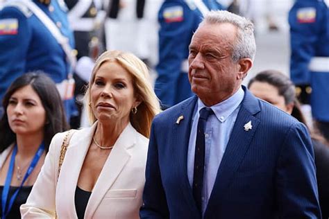 Cheryl Hines Talks About Rfk Jrs Sexting Scandal