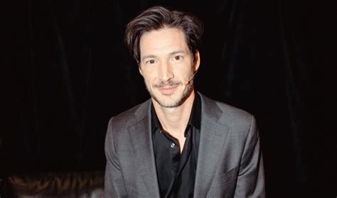 En Direct De Lunivers La Fille DÉric Bruneau Fait Une Rare Apparition à La Télé