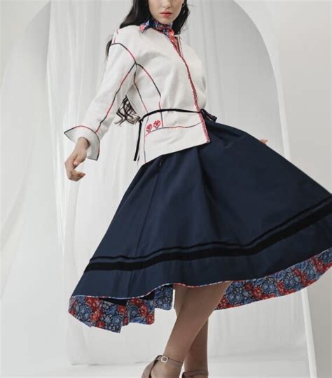 Жіночі спідниці Вишиті спідниці Спідниці з вишивкою