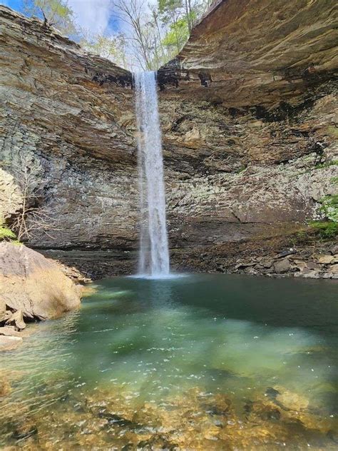 11 Tennessee Waterfalls That Are Practically Steps From The Parking Lot