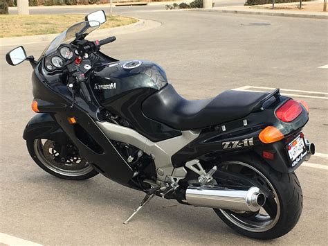 KAWASAKI ZX11 Ninja | Kawasaki motorcycles, Kawasaki bikes, Ninja ...
