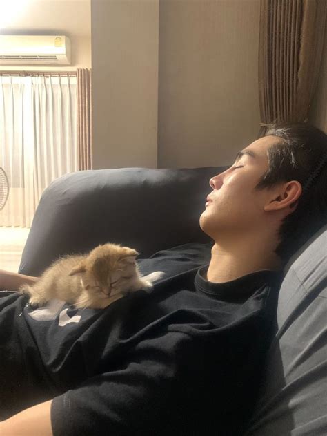 Ghim của D R E A M E R trên GMM Diễn viên Bạn trai Hình ảnh