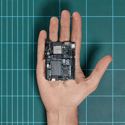 Arduino Uno R4 Wifi 開發板：搭載 Renesas Ra4m1 和 Esp32 S3 雙晶片，原廠公司貨 台灣物聯科技 Taiwaniot