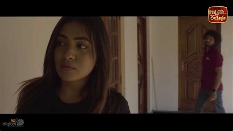 අක්කගෙන් හම්බුණ කාර් එකේ නංගිව දාගෙන යන මල්ලි Youtube