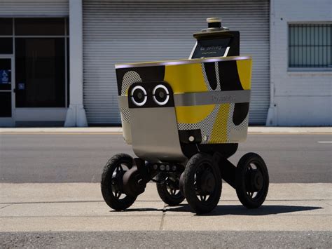Help Wanted Autonomous Robot Guide Techcrunch