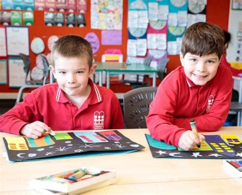 Parkmore Primary School