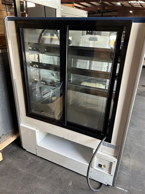 Structural Concepts Encore Hv38 Dry Bakery Bagel Donut Pastry Display