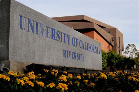 加州大学河滨分校 Uc Riversideucr德盛国际教育咨询公司 美国留学移民首选机构