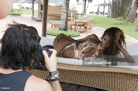 Model Jessica White Poses For The 2009 Sports Illustrated Swimsuit