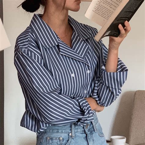 까모 [가을신상 셔츠블라우스] 스트라이프 루즈핏 셔츠 카라 더블버튼 여성 정장셔츠 가을옷 상의 직장인 출근룩 하객룩 결혼식코디