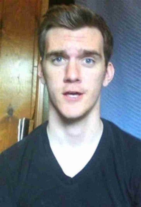 Su madre entro y lo encontró teniendo sexo minutos después una nota se deslizó bajo la puerta