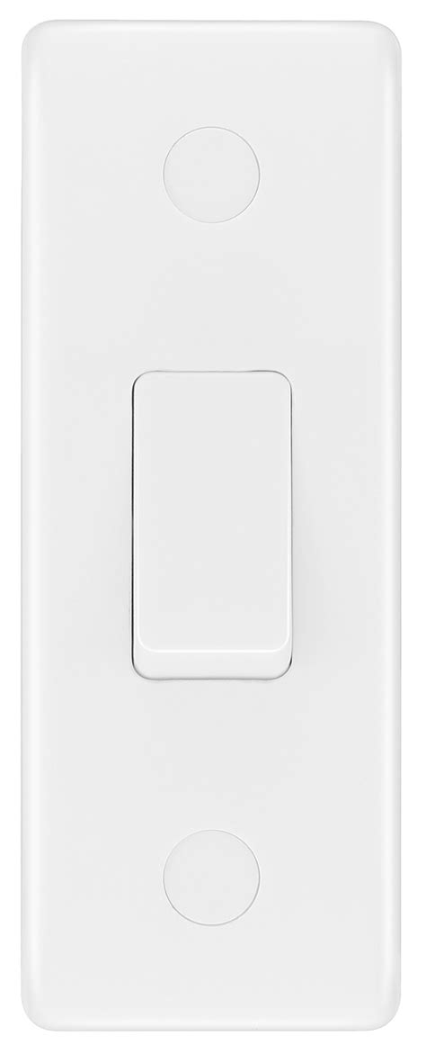 White Moulded Architrave Single Switch X 2 Way 10a