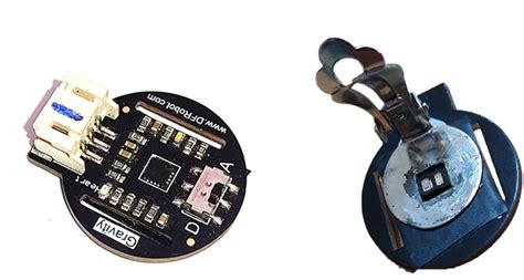 Ppg Sensor Equipped With The Clip To Be Worn In The Earlobe