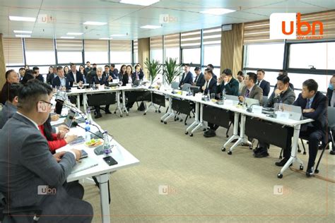 Аж үйлдвэржилтийн бодлогын байнгын хорооны гишүүд ХХААХҮЯ нд ажиллалаа