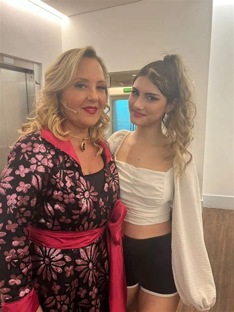 Gabi Amaral Brilha E Emociona Na Estreia Em Dpa 2 A Peça Cultura