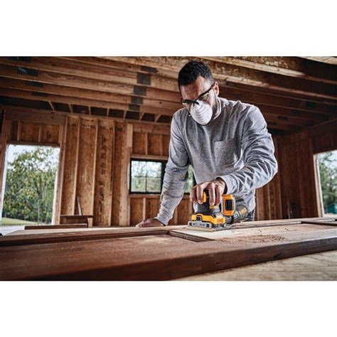 Dewalt 20v Max Cordless Brushless 1 4 Sheet Variable Speed Sander And