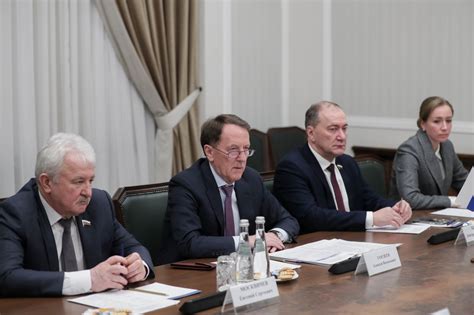 Зам тээврийн сайд Б Дэлгэрсайхан ОХУ ын Төрийн Думын орлогч дарга А В Гордеевтай уулзлаа