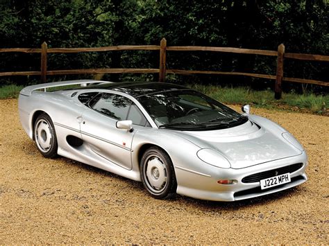 Jaguar Xj220s Twr Wallpapers Wallpaper Cave