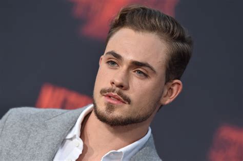 Stranger Things Dacre Montgomery Pushed For Rewrites So Billy Didn T