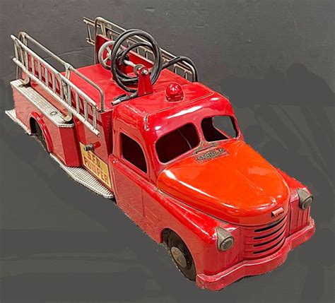 Structo Pumper Fire Truck No 662 Antique Toys Library