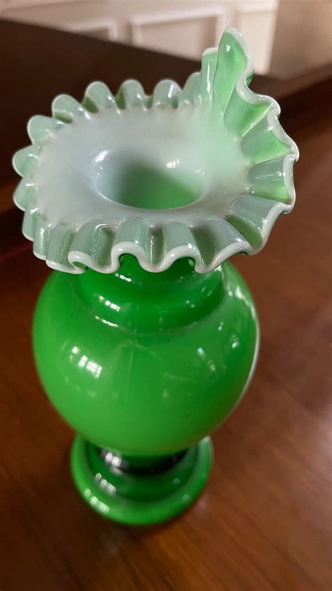 Rare Fenton Glass Green Overlay Ruffled Edge Vase Antique Fenton Green
