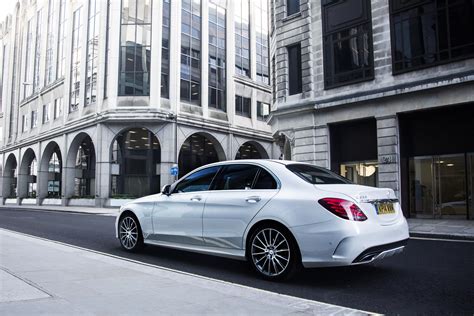 Autozone مواصفات وأسعار مرسيدس بنز C Class موديل 2018 في مصر