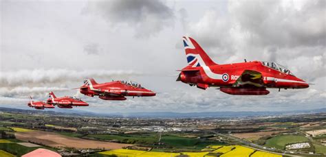 Pictures As Red Arrows Set Off For Pre Season Training Wiltshire Live