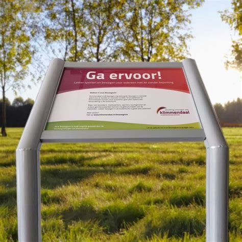 Informatieborden Hoge Kwaliteit Online Op Maat Personaliseren