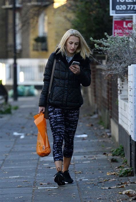 Tiffany Watson Out And About In Chelsea 11292016 Hawtcelebs