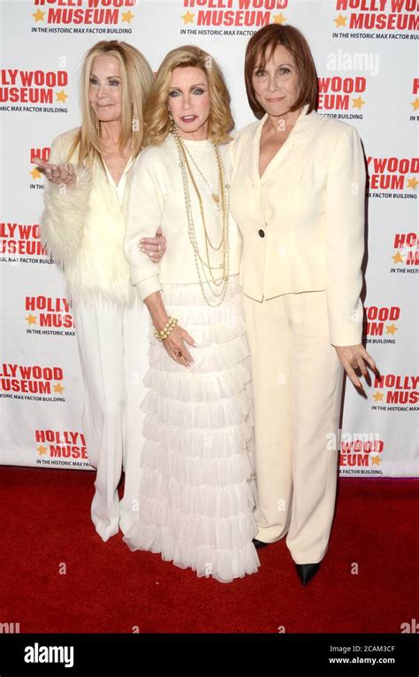 Los Angeles Jan 18 Joan Van Ark Donna Mills Michele Lee At The