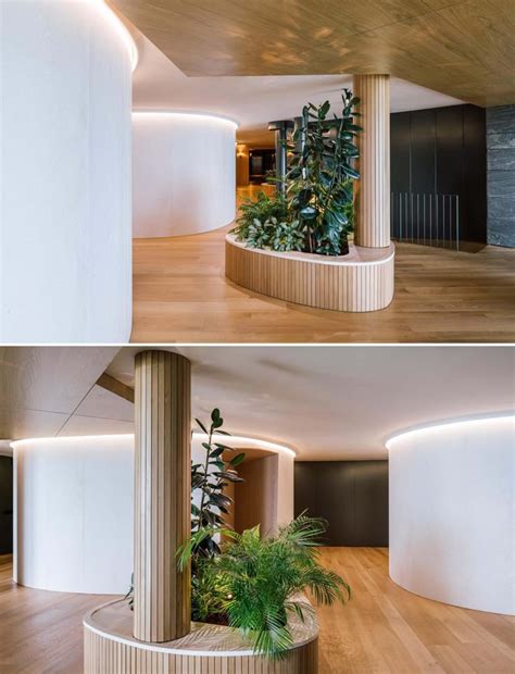 Columns Seating And Plant Space Design