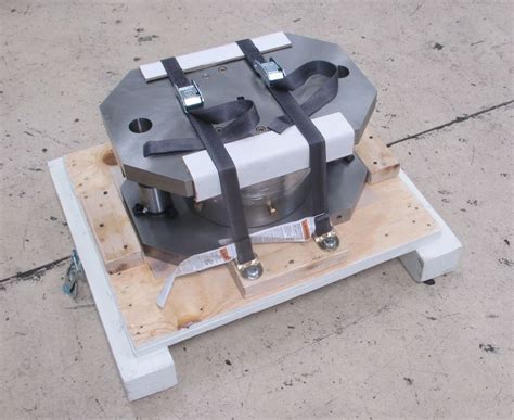 Compression Mold Coast Aerospace Manufacturing Compression Mold Coast Aerospace Manufacturing