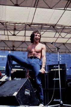 900 Acdc Ideas Greatest Rock Bands Acdc Angus Young