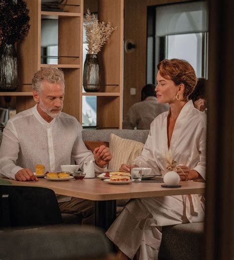 Exceptional Dining At Sea Gourmet Cuisine And Relaxed Elegance Swan