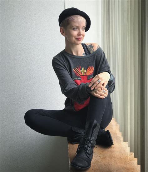 Sara X Mills