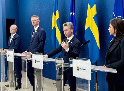 Швеція оголосила найбільший пакет військової допомоги Україні на 1 6 млрд доларів ~ Море людей