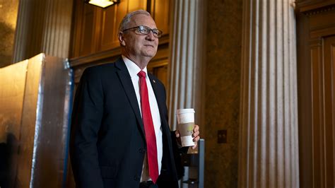 Cramer Throws Support Behind Hegseth ‘barring Surprises