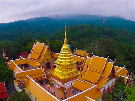 พาเที่ยว วัดพระธาตุดอยคำ พระตำหนักภูพิงค์ ดอยสุเทพ วัดอุโมงค์ แบบส่วนตัว 800 บาท จองทัวร์ดี