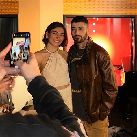 Zayn With Dj Maia Beth At The Listening Party R Zayn