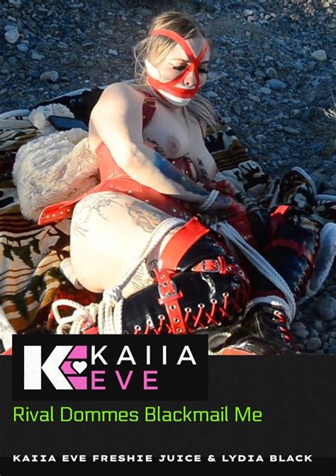 Watch Rival Doms In The Desert With 1 Scenes Online Now At Freeones